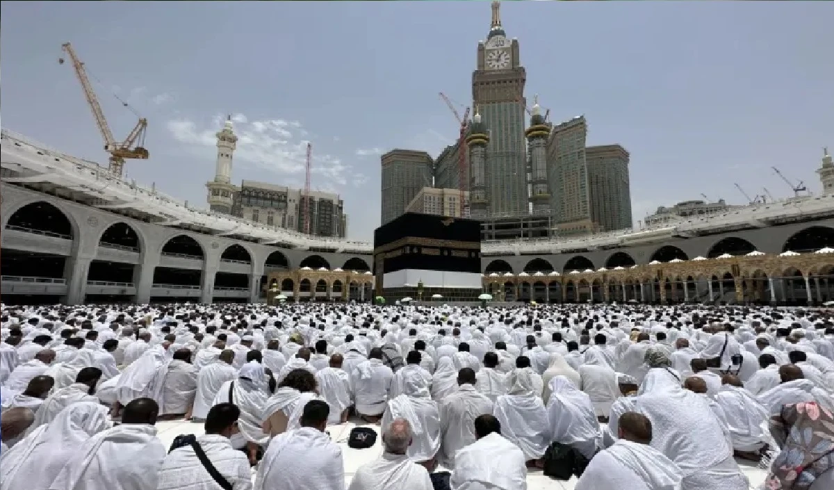 Haj Yatra 2024: 15 लाख से अधिक तीर्थयात्री पहुंचे मक्का, क्या पार हो ...