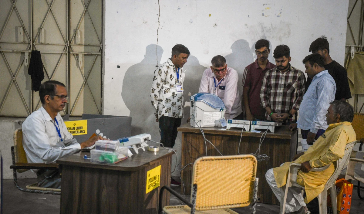 Jharkhand Assembly elections: झारखंड में दो चरणों में होगी वोटिंग, 23 ...