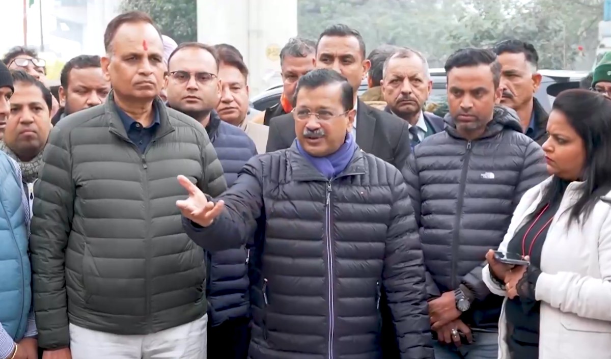 Delhi Assembly Elections 2025 । झुग्गी वालों को कीड़े-मकोड़े समझती है ...