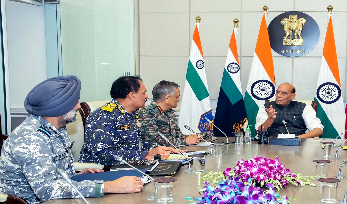 ऑपरेशन सिंदूर पर हाई लेवल ब्रीफिंग, ब्रिटेन समेत कई देशों के डिफेंस ...