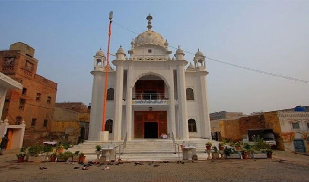 पाकिस्तान के Khyber Pakhtunkhwa में फिर टारगेट पर सिख, Gurudwara में ...